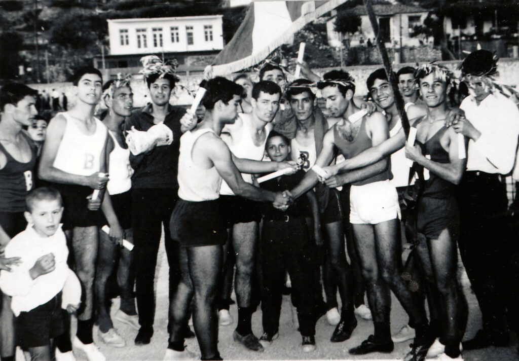 ΑΡΤΑ 1961-62, Γυμναστικές Επιδείξεις & Αγώνες Στίβου Γυμνασίων - Δόξες ...