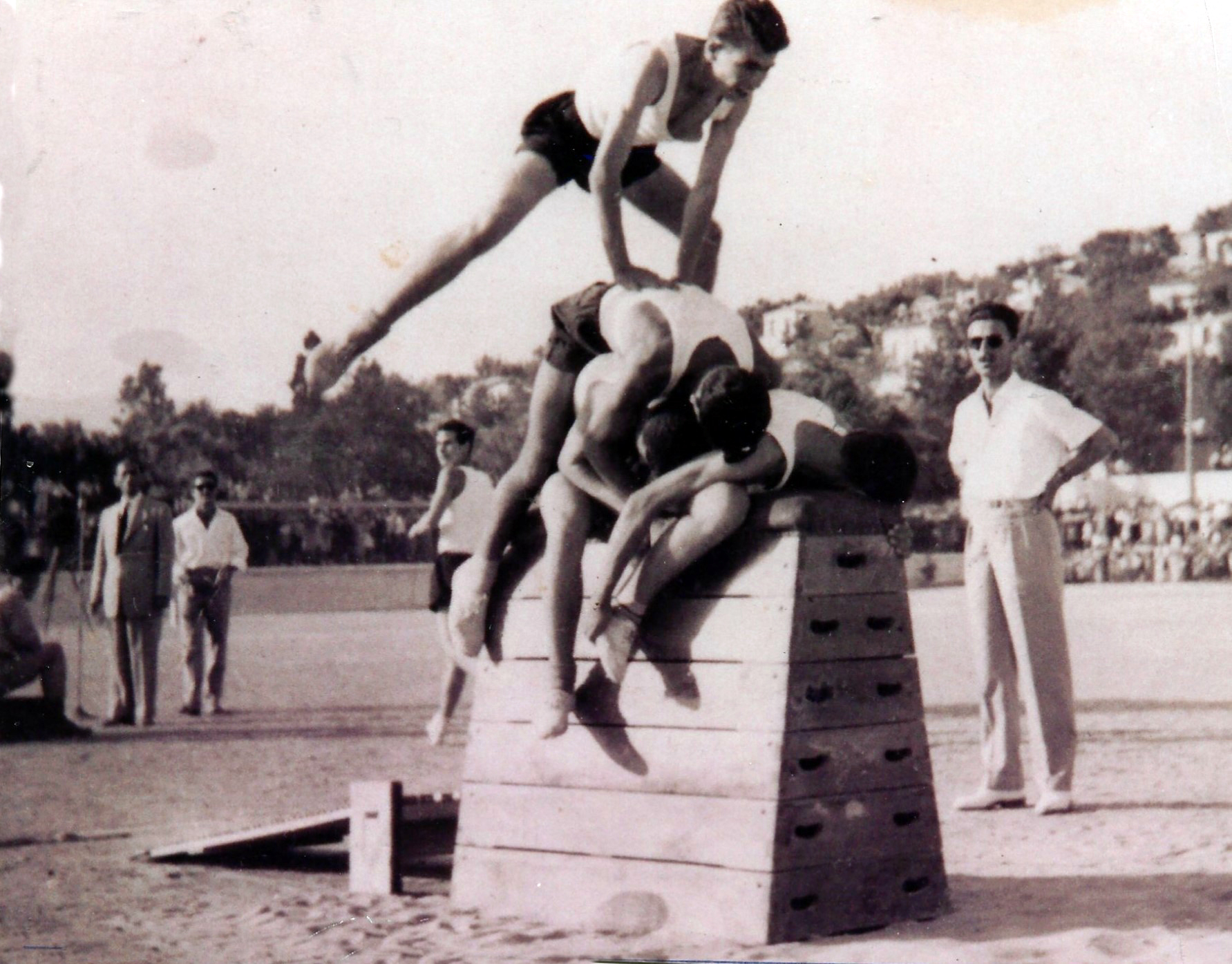 Γυμναστικές επιδείξεις στην Άρτα το 1956.... - Δόξες Αγήραντες του ...