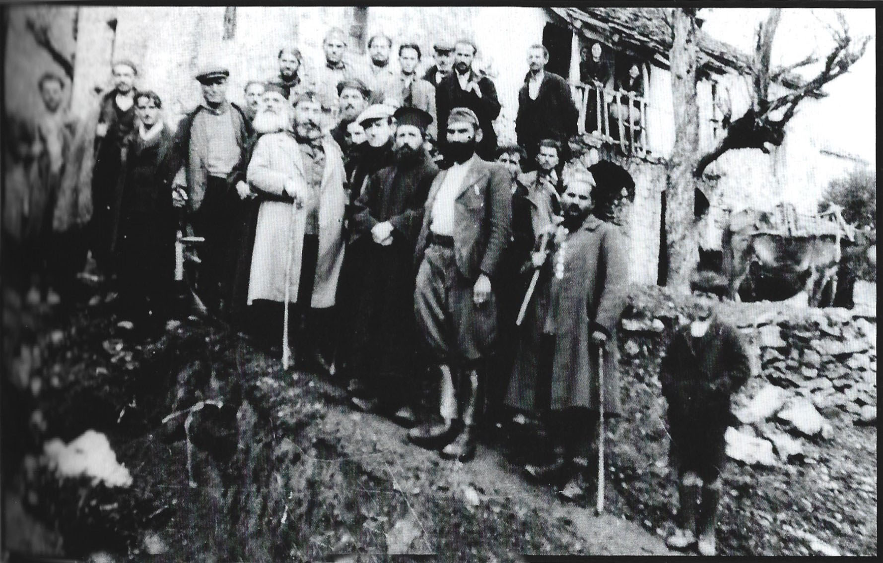 Βρουβιανά, 1942 - Δόξες Αγήραντες του ΔεσποτάτουΔόξες Αγήραντες του ...