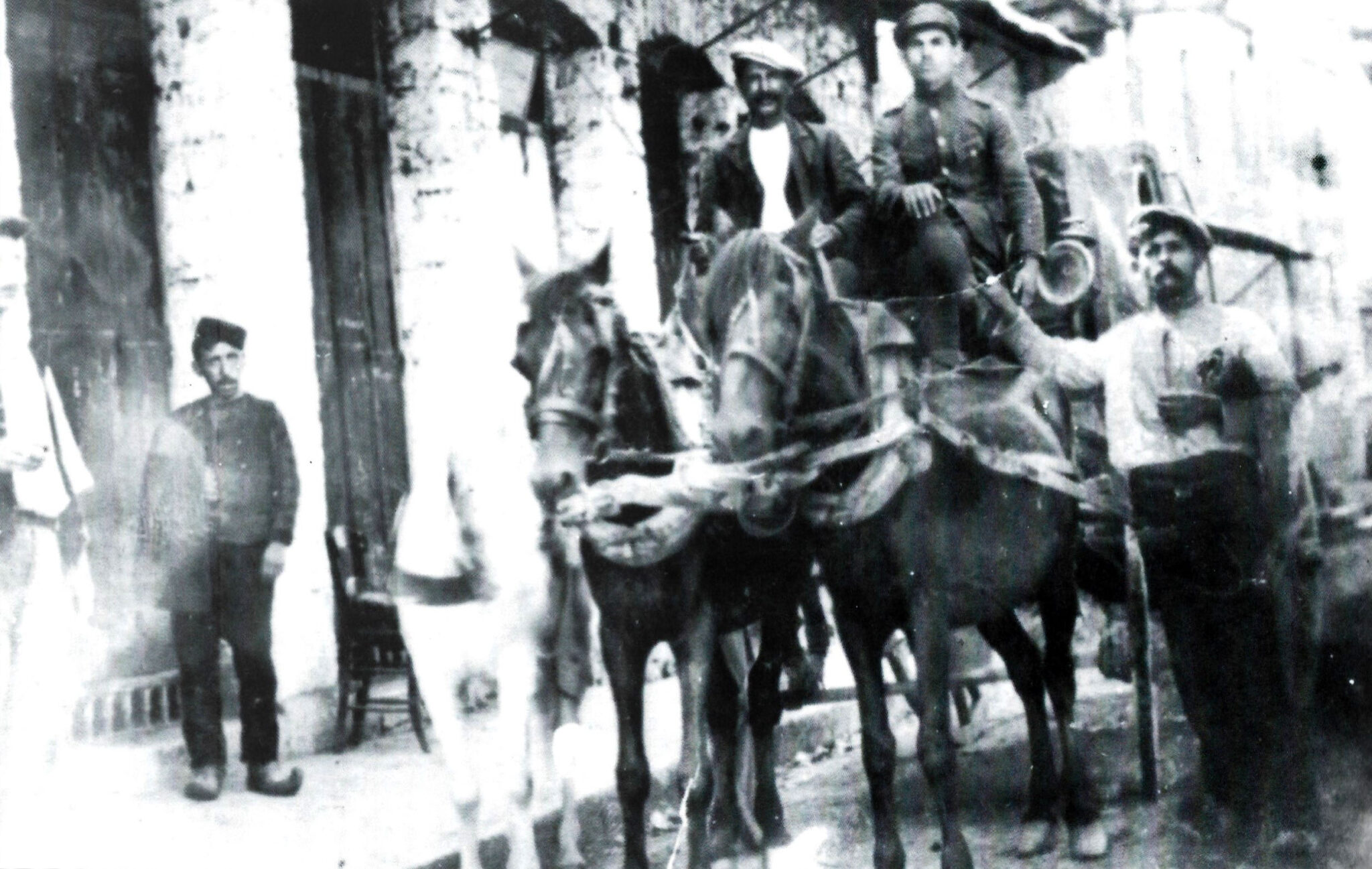 ΕΠΑΓΓΕΛΜΑΤΑ ΠΟΥ ΧΑΘΗΚΑΝ – Ο ΚΑΡΟΤΣΕΡΗΣ - Δόξες Αγήραντες του ...