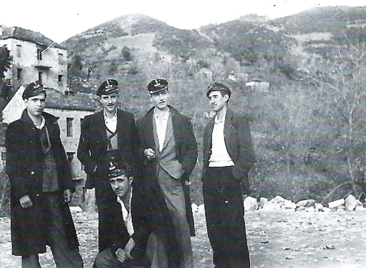 Μαθητές του Γυμνασίου Αγνάντων - Δόξες Αγήραντες του ΔεσποτάτουΔόξες ...