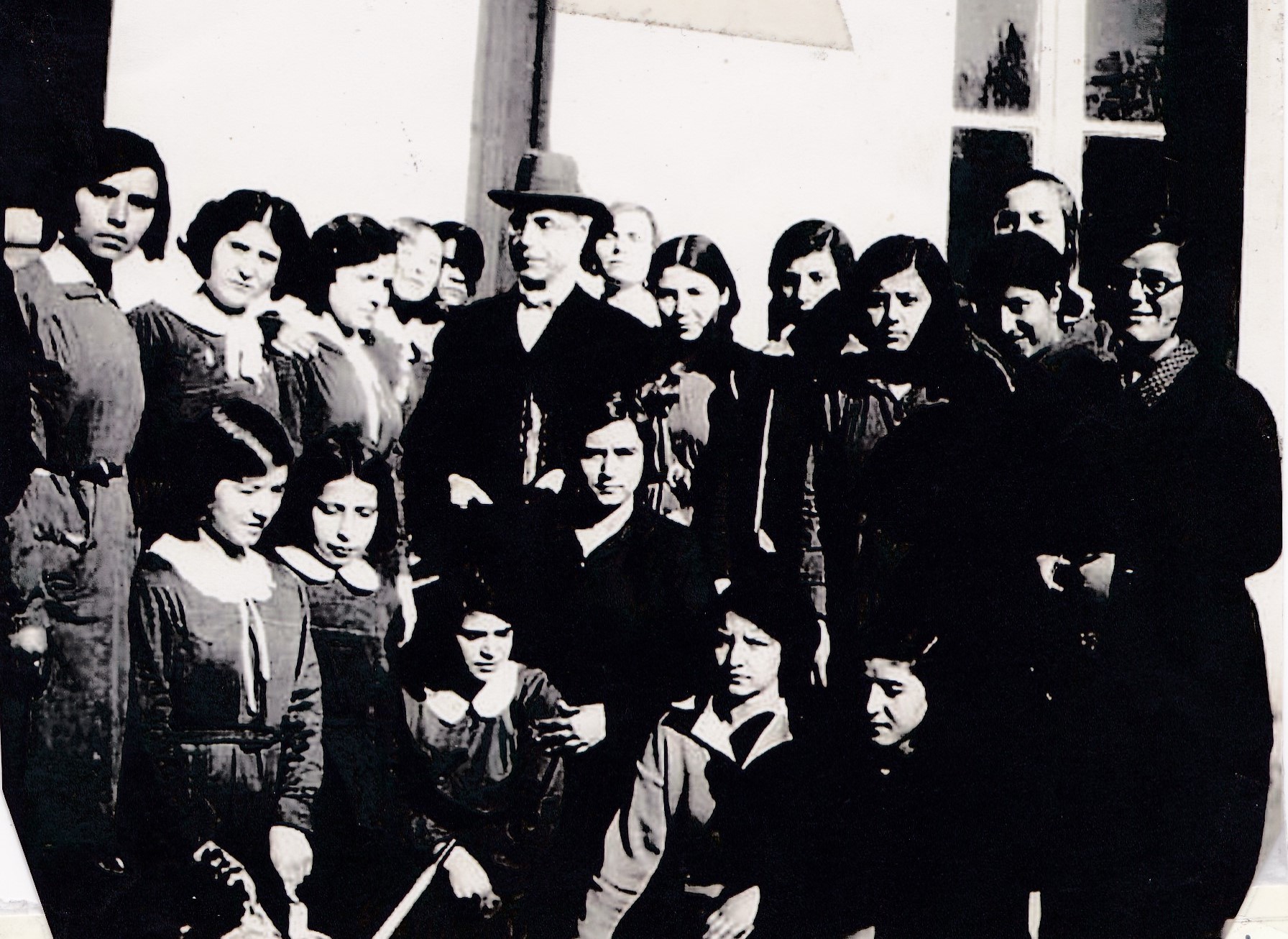 Γυμνάσιο Θηλέων Άρτης, 1939 - Δόξες Αγήραντες του ΔεσποτάτουΔόξες ...