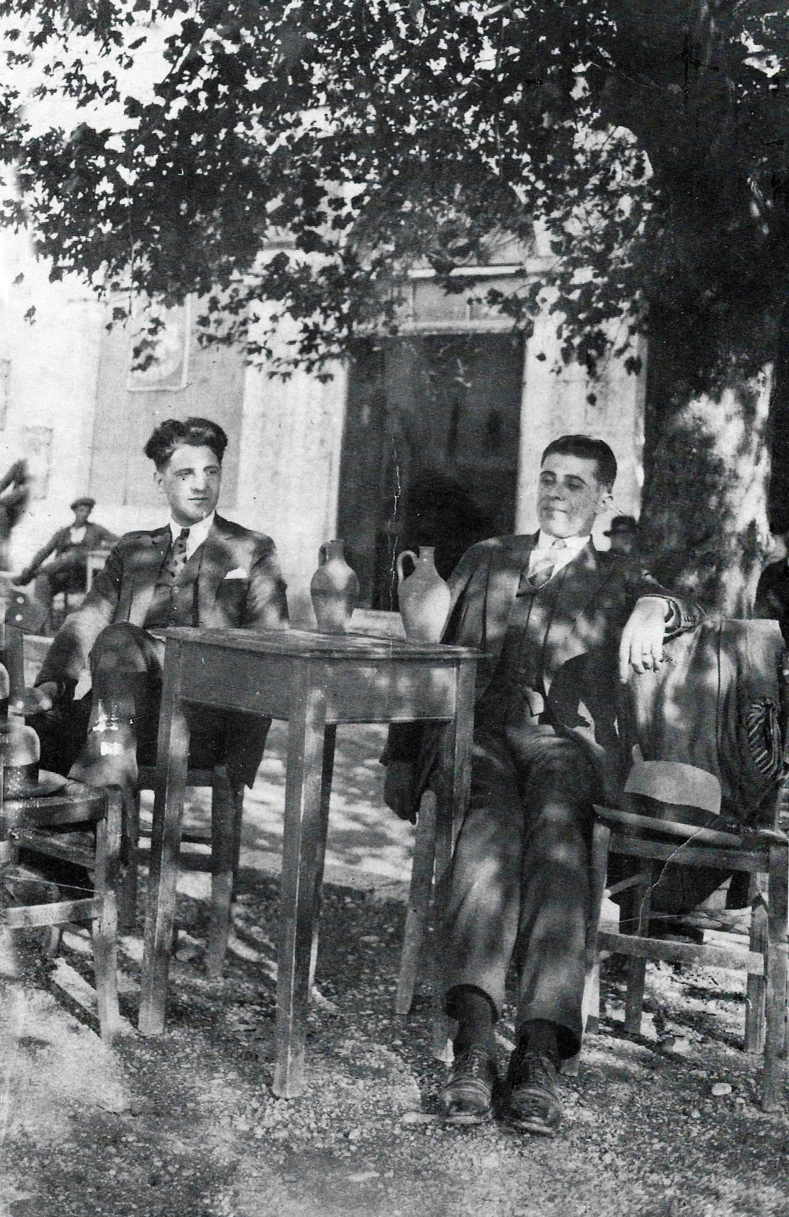 Άρτα, 1932 - Δόξες Αγήραντες του ΔεσποτάτουΔόξες Αγήραντες του Δεσποτάτου