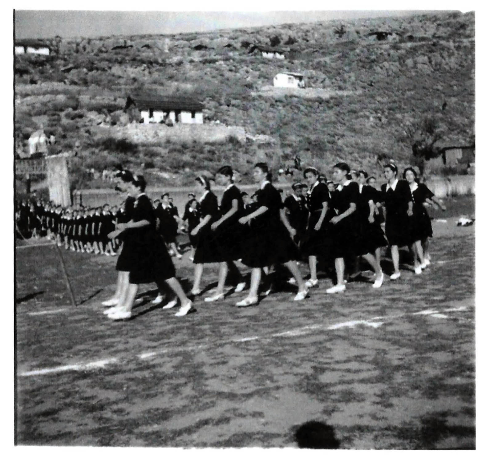 Γυμναστικές Επιδείξεις, 1947 - Δόξες Αγήραντες του ΔεσποτάτουΔόξες ...
