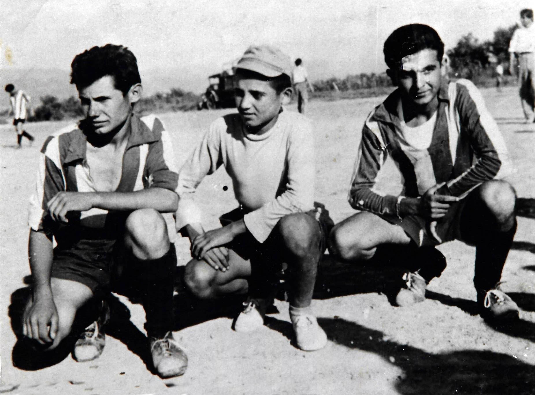 1953 – 54, Κομπότι…. - Δόξες Αγήραντες του ΔεσποτάτουΔόξες Αγήραντες ...